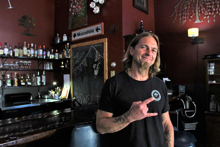 Peterson balances creativity with basics on The Fresh Palate menu ...